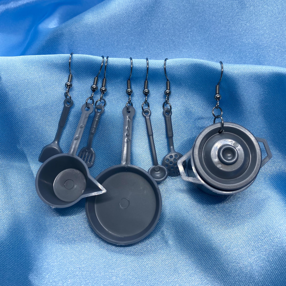 7 Piece Cookware Set Earrings – Lapis Lily